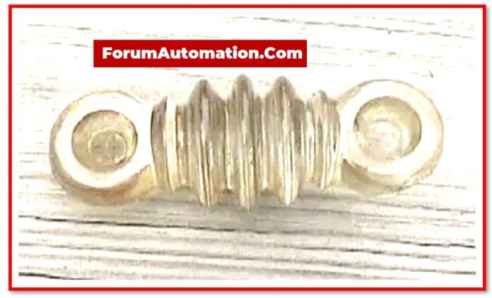 What is Insulator? Explain its types